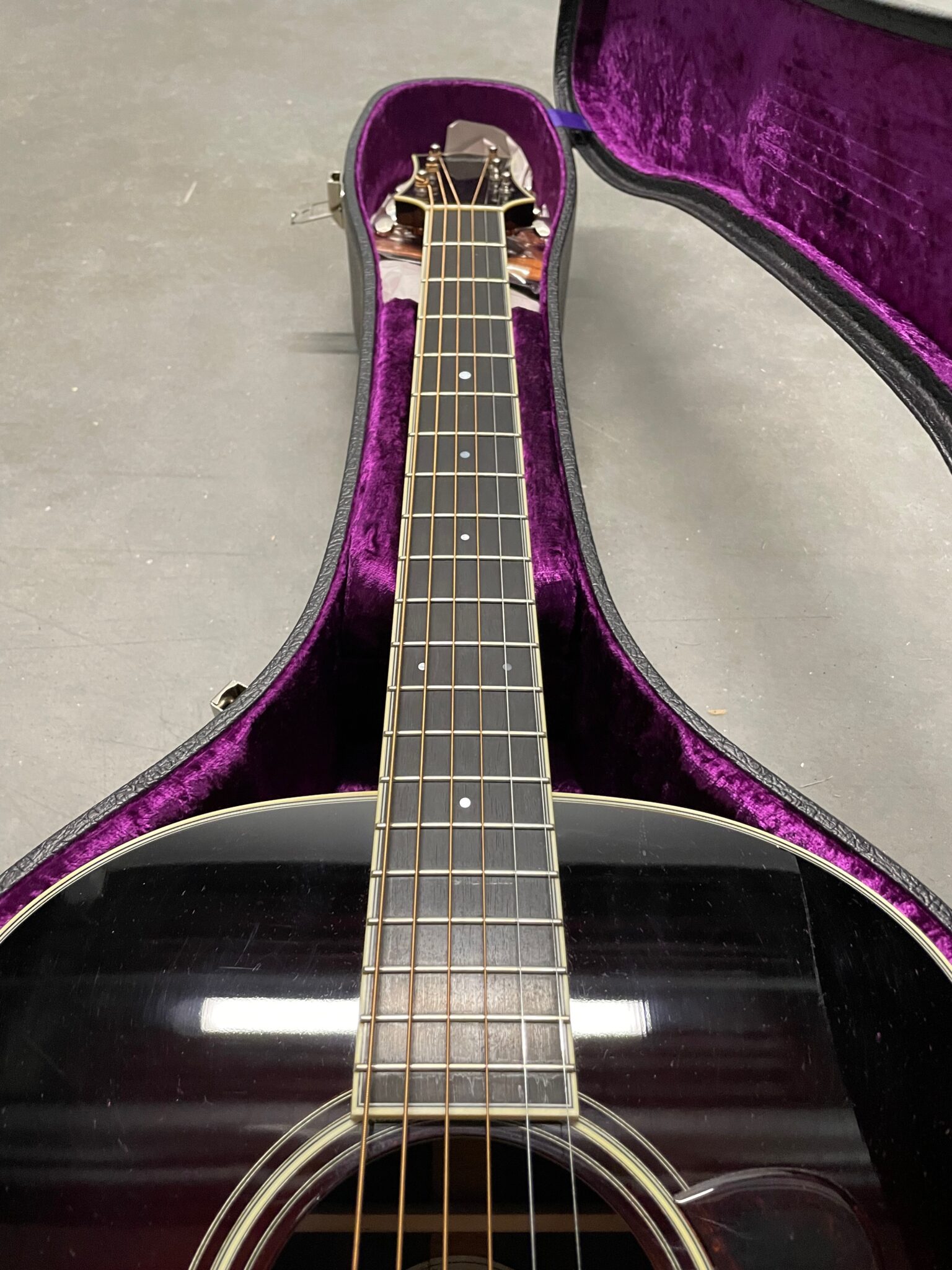 Collings CJ - Sunburst - SonoTone Strings